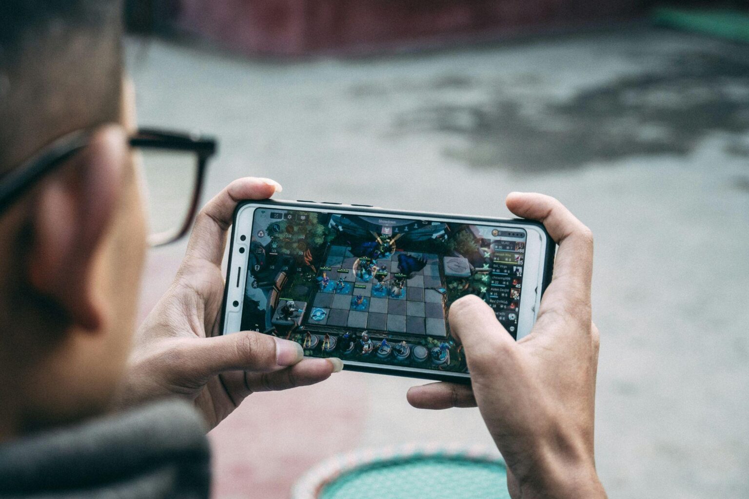 What It Takes to Make a Mobile Game Go Viral: Key Tips | AppsGeyser Blog